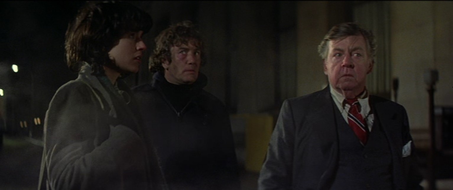 Opposing Viewpoints of Wolfen and An American Werewolf in London