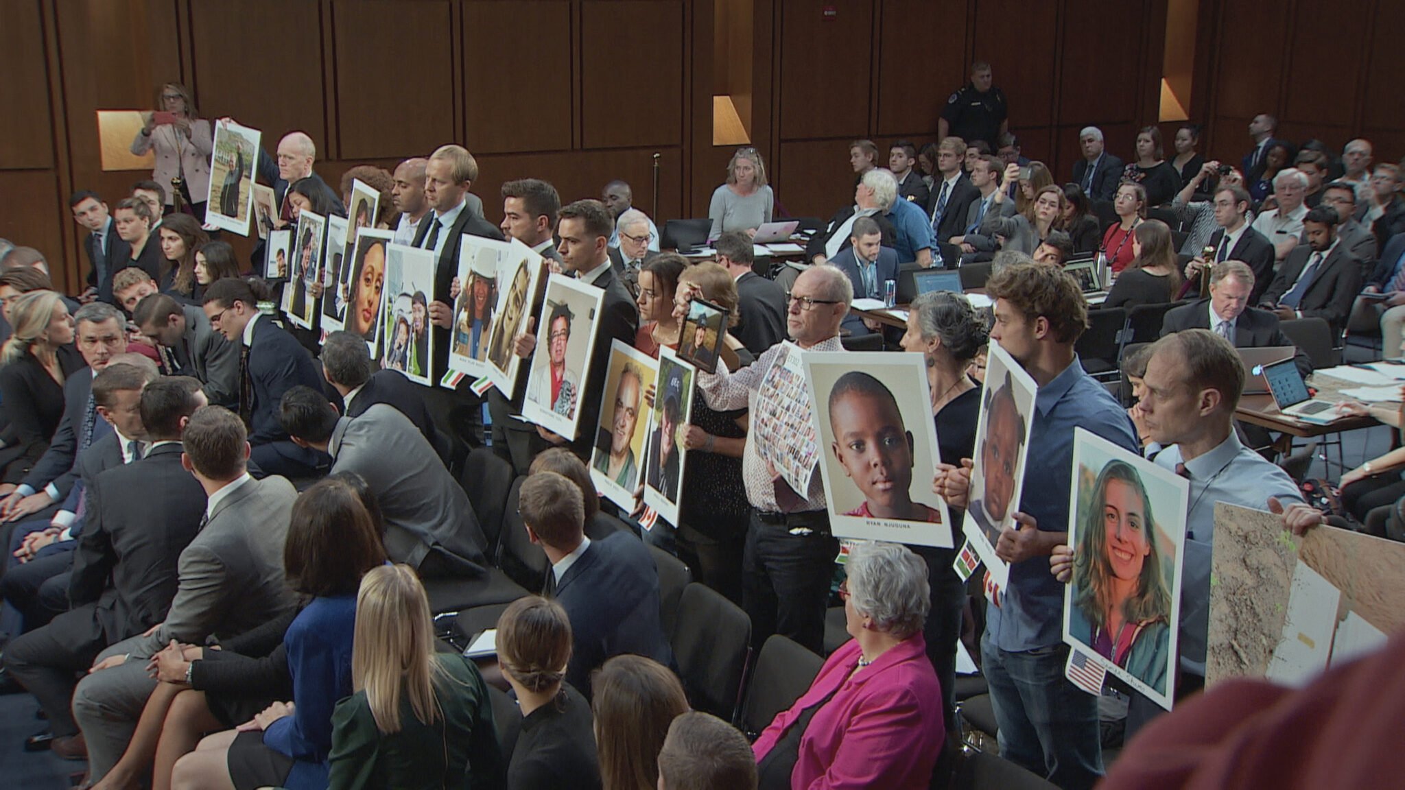 Downfall: The Case Against Boeing is a Furious and Tedious Case Study