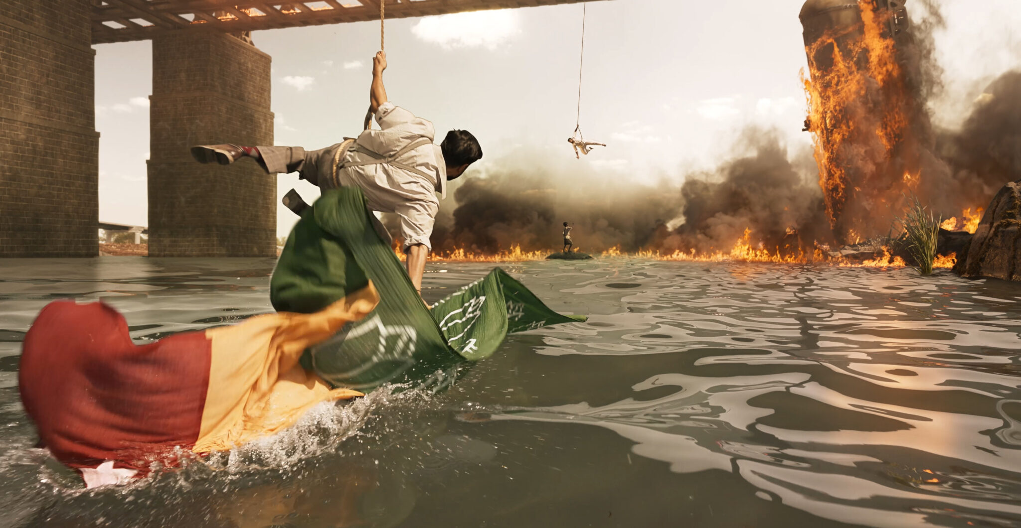 RRR Delivers Infectious Charm and Unparalleled Action | Tilt Magazine