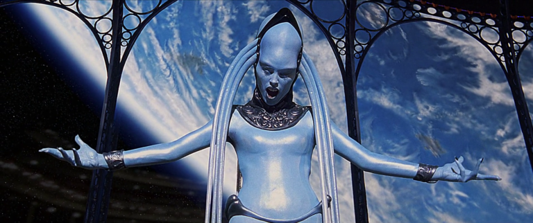 The Fifth Element: The Greatest Science Fiction Story | Tilt