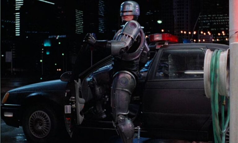 RoboCop is a Social Satire That Gets More Relevant With Age