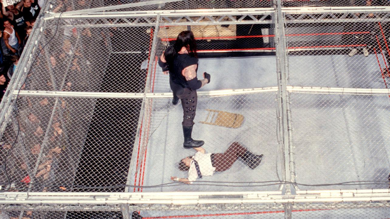 The 10 Best Hell in a Cell Matches | Tilt Magazine