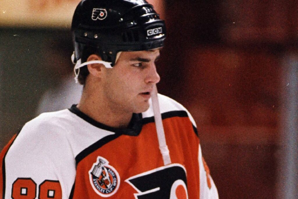 On This Day in Sports: Eric Lindros, After Hockey's Weirdest Trade Saga ...