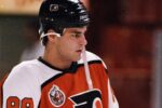 On This Day in Sports: Eric Lindros, After Hockey's Weirdest Trade Saga ...
