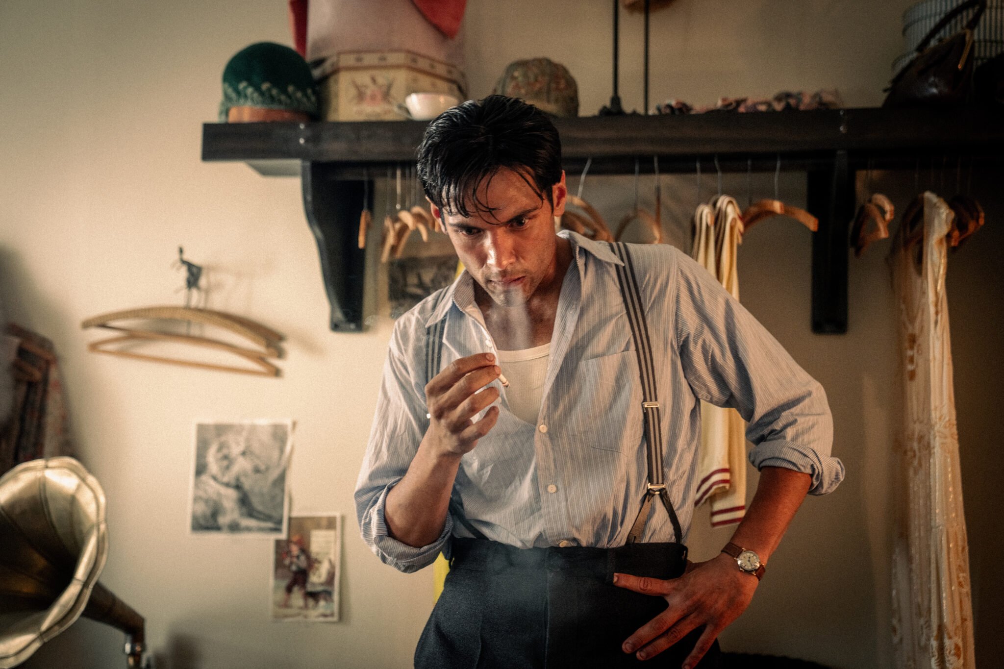 Babylon is a Gorgeously Debauched Love Letter to Cinema